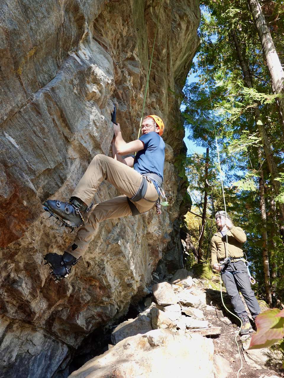 Intro to Dry Tooling Clinic | Gearys Guiding